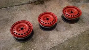 Fitting all terrain tyres to a VW T4 Transporter - Vanlife TV